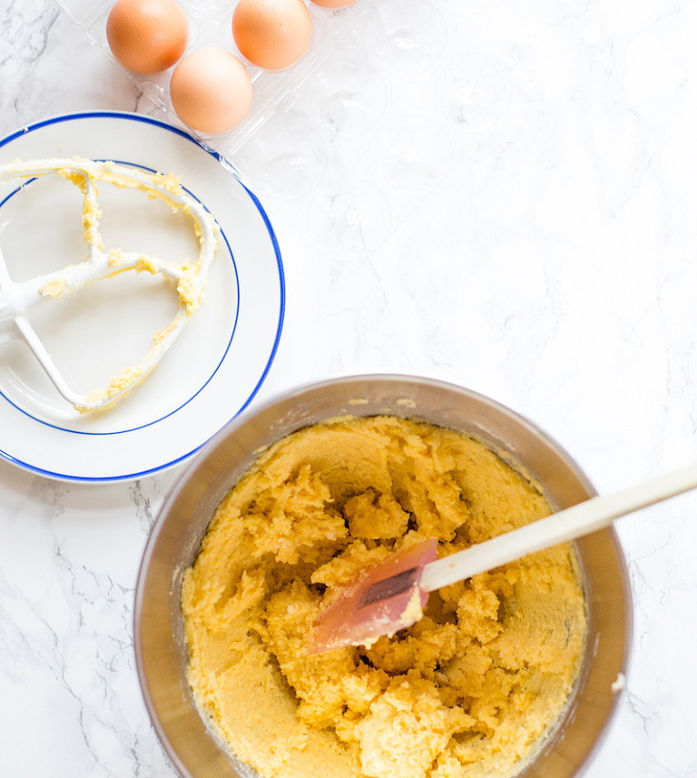 Gooey Chess Bars - Easy Family Recipe