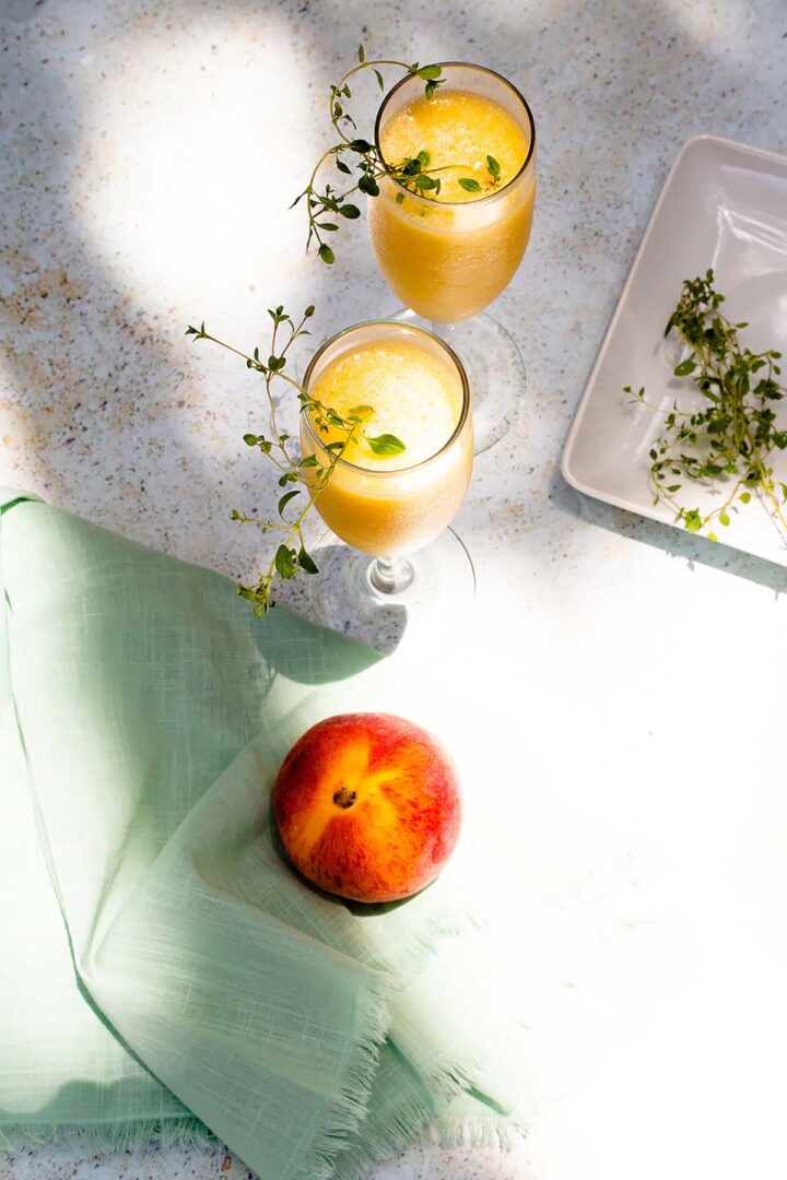 Frozen Peach Bellini Mocktail - Food Banjo