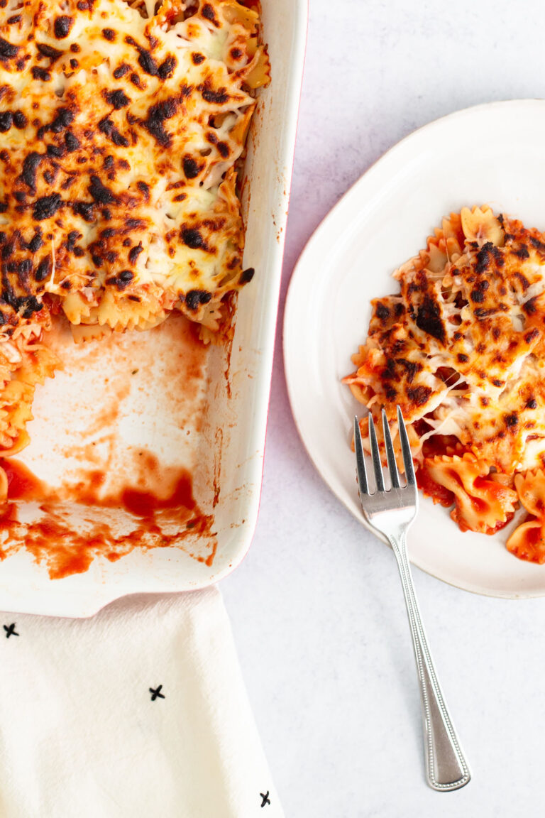 Easy Cheesy Pasta Bake - Food Banjo
