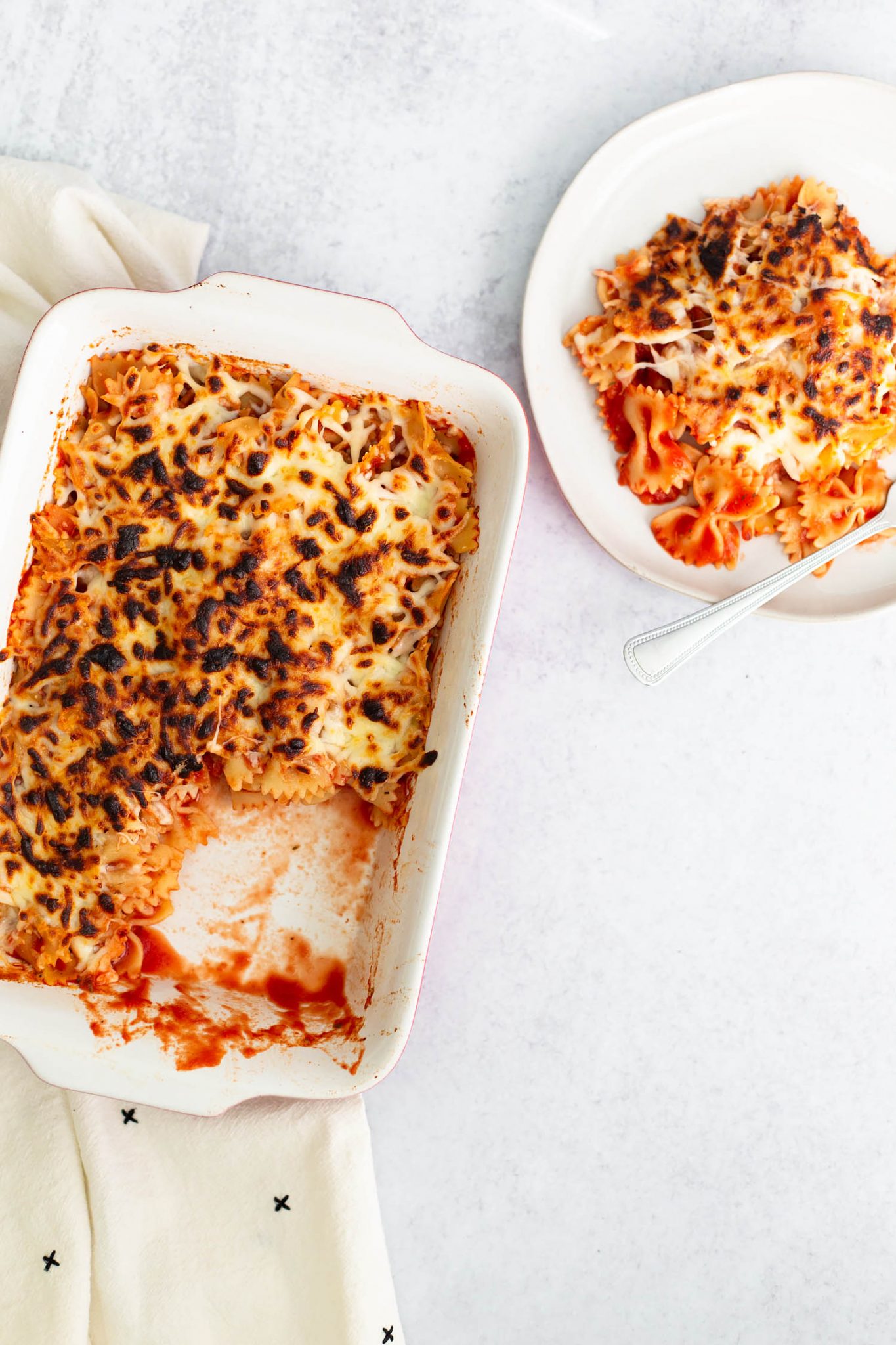 Easy Cheesy Pasta Bake - Food Banjo