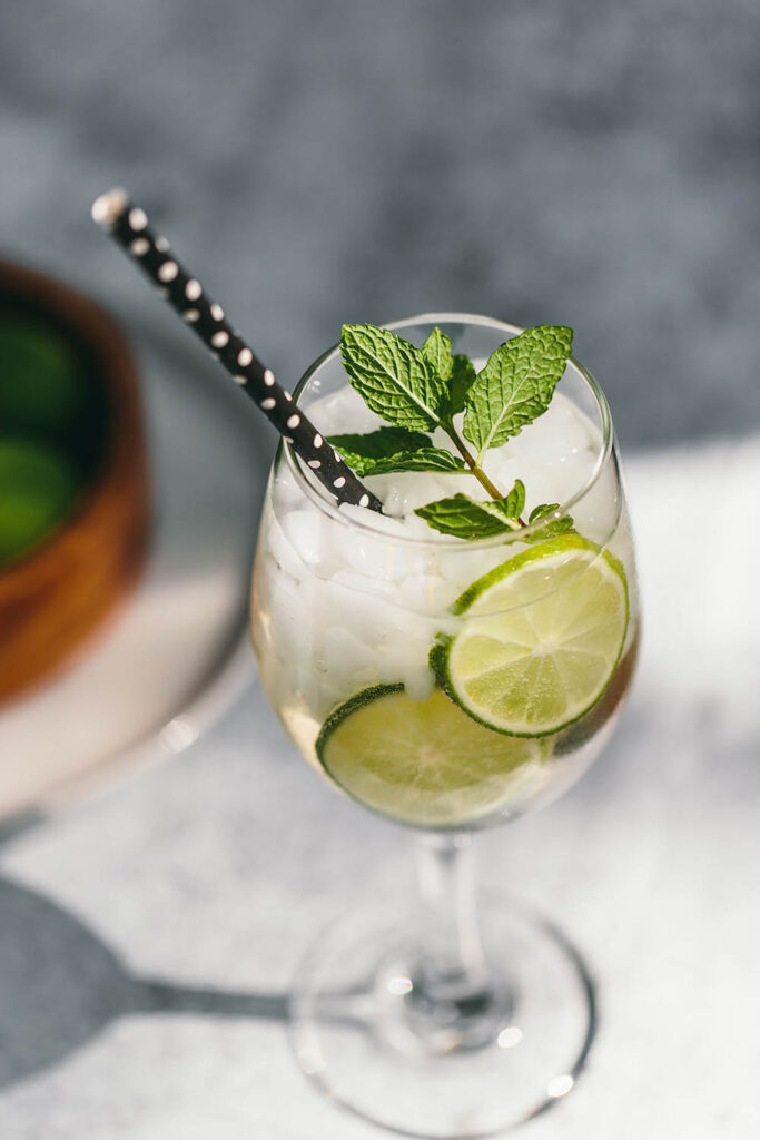 Hugo Cocktail - A Refreshing Spritz Drink - Food Banjo