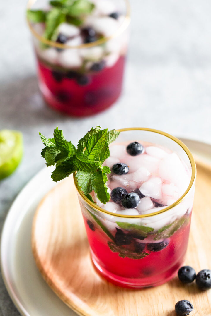 Blueberry Mojito Mocktail - Food Banjo