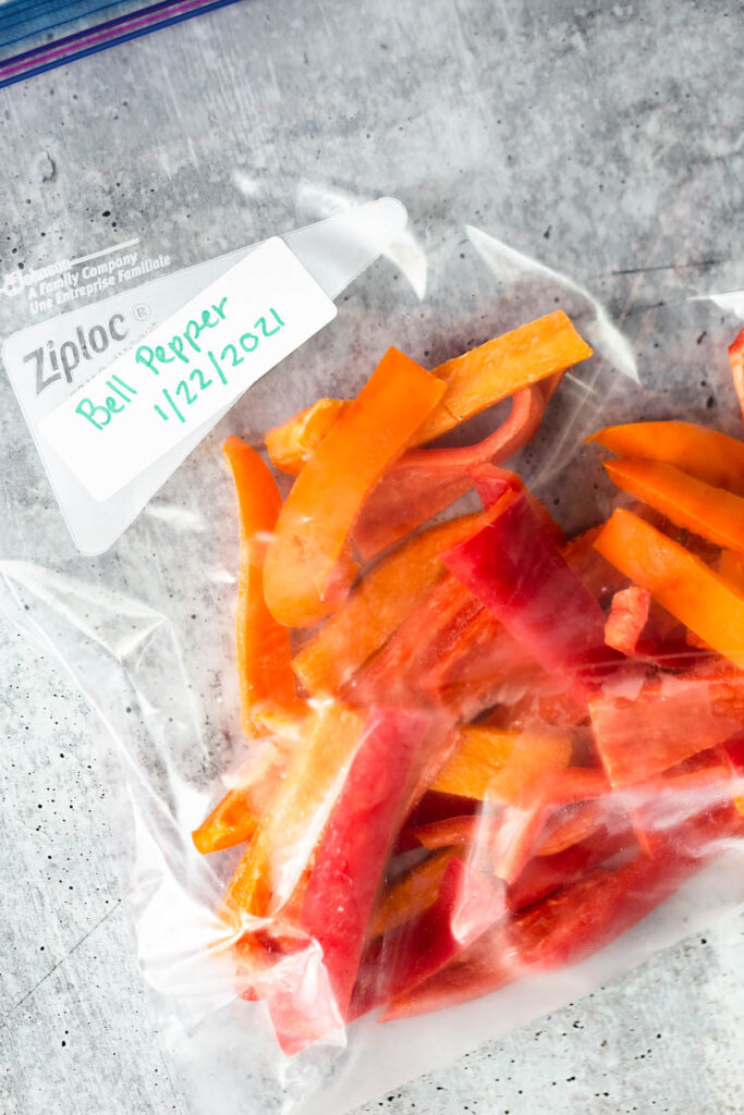 How to Freeze Peppers - Food Banjo