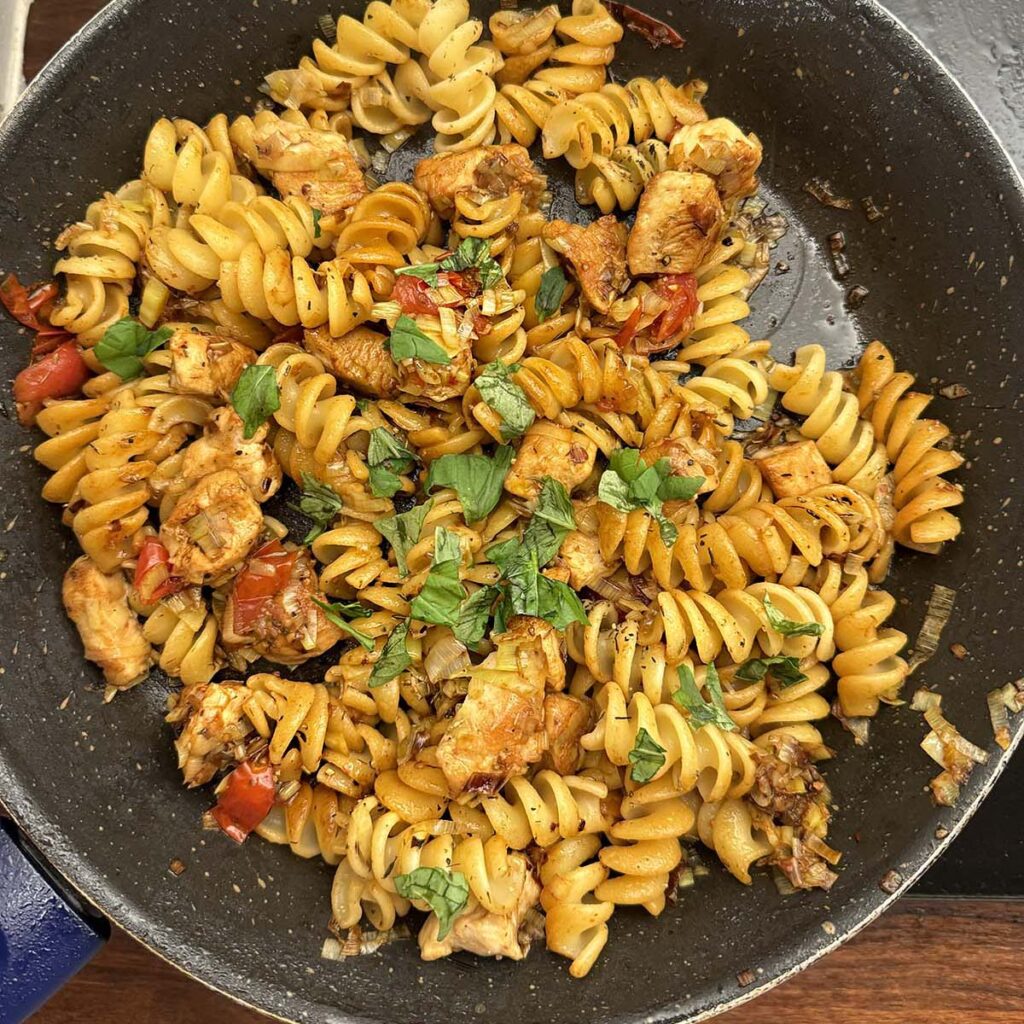 Creamy Instant Pot Chicken Risotto - Food Banjo