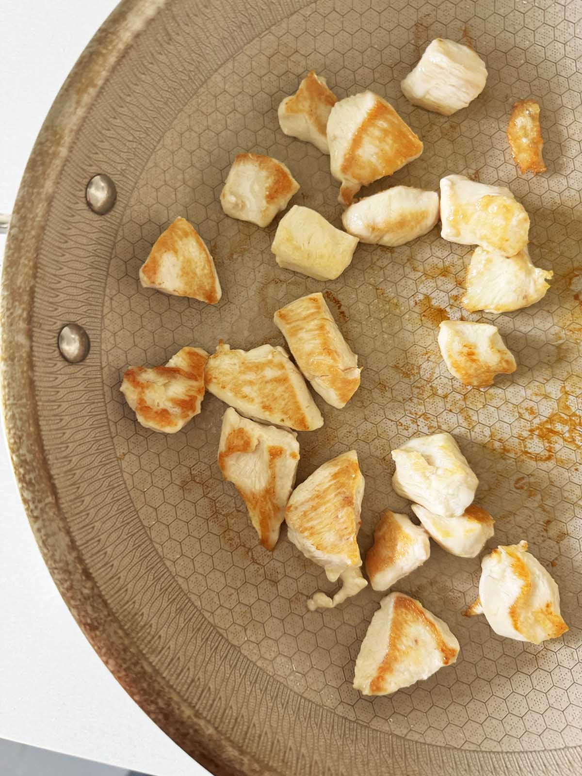 Chicken and Broccoli Pasta - Food Banjo