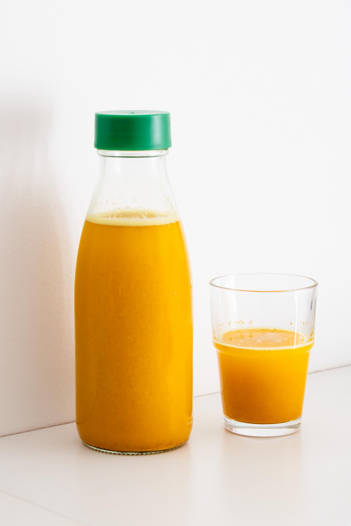 Homemade Turmeric Shots - Food Banjo